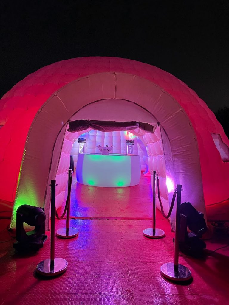 Affordable Pop Up Party Tent & Garden Party Rentals, UK